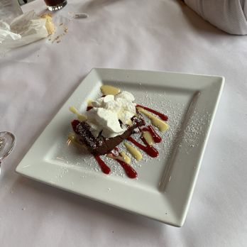 CAFE TOUCHE FRENCH BISTRO & WINE BAR - Updated May 2024 - 281 Photos ...