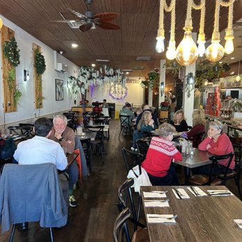 CAFE CREVIER - Updated December 2025 - 141 Photos & 145 Reviews - 25 E ...