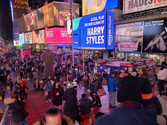 RED STAIRS TIMES SQUARE - 55 Photos - 200 W 47th St, New York, New York ...
