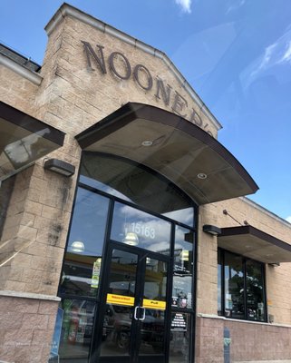 NOONERS SHELL - Updated May 2024 - 15163 Judson Rd, San Antonio, Texas ...