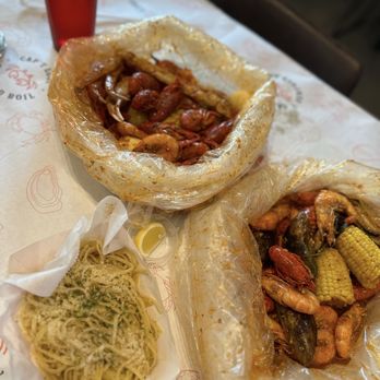 CAP’T LOUI SEAFOOD BOIL - DECATUR - Updated January 2025 - 262 Photos ...