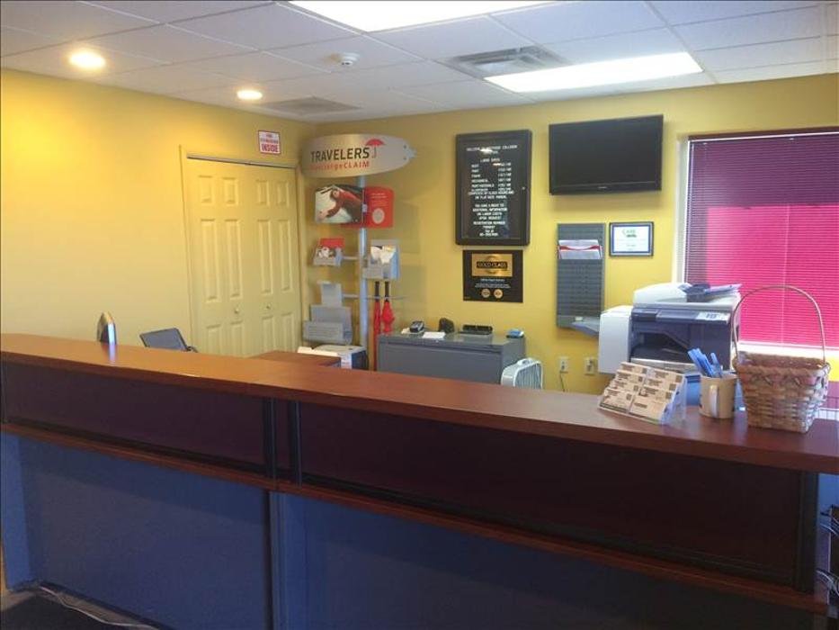 NORTHSIDE COLLISION - Updated September 2025 - 7422 Oswego Rd ...