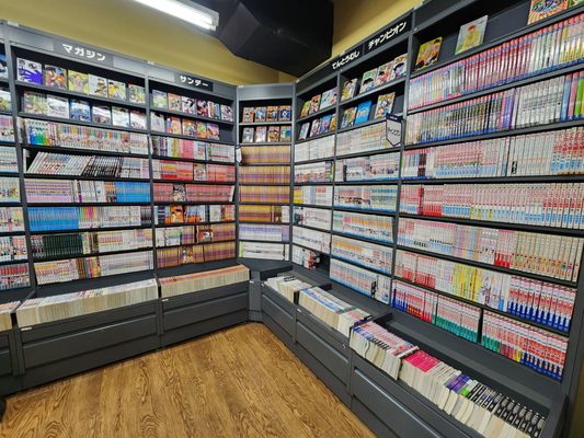 BOOKOFF - NEW YORK - Updated December 2025 - 288 Photos & 454 Reviews ...