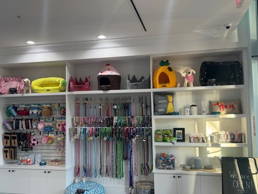 THE GRATEFUL DOG - Updated December 2025 - 8788 Boynton Beach Blvd ...