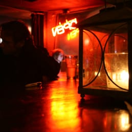 SWIFT LOUNGE - Updated July 2025 - 257 Photos & 453 Reviews - 1932 NE ...