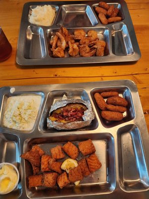 BOONDOCKS FISH CAMP & SMOKE HOUSE - Updated November 2025 - 21 Photos ...