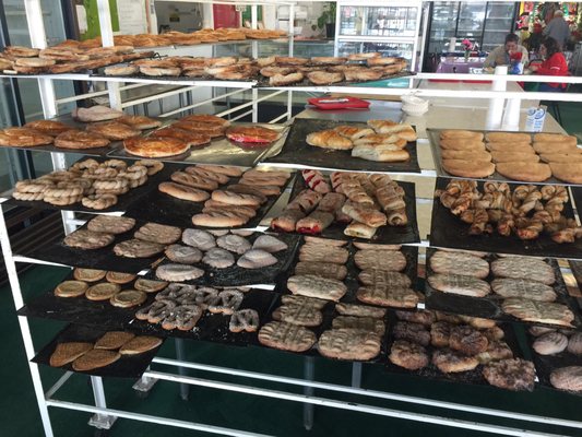 HELEN’S BAKERY - Updated April 2025 - 17 Reviews - 1014 San Pedro NE ...