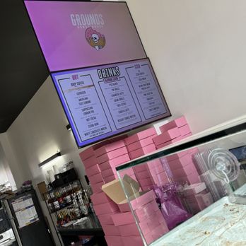 GROUNDS DONUT HOUSE - Updated October 2025 - 211 Photos & 64 Reviews ...