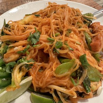 PHO XE LUA VIET THAI RESTAURANT - Updated August 2025 - 625 Photos ...