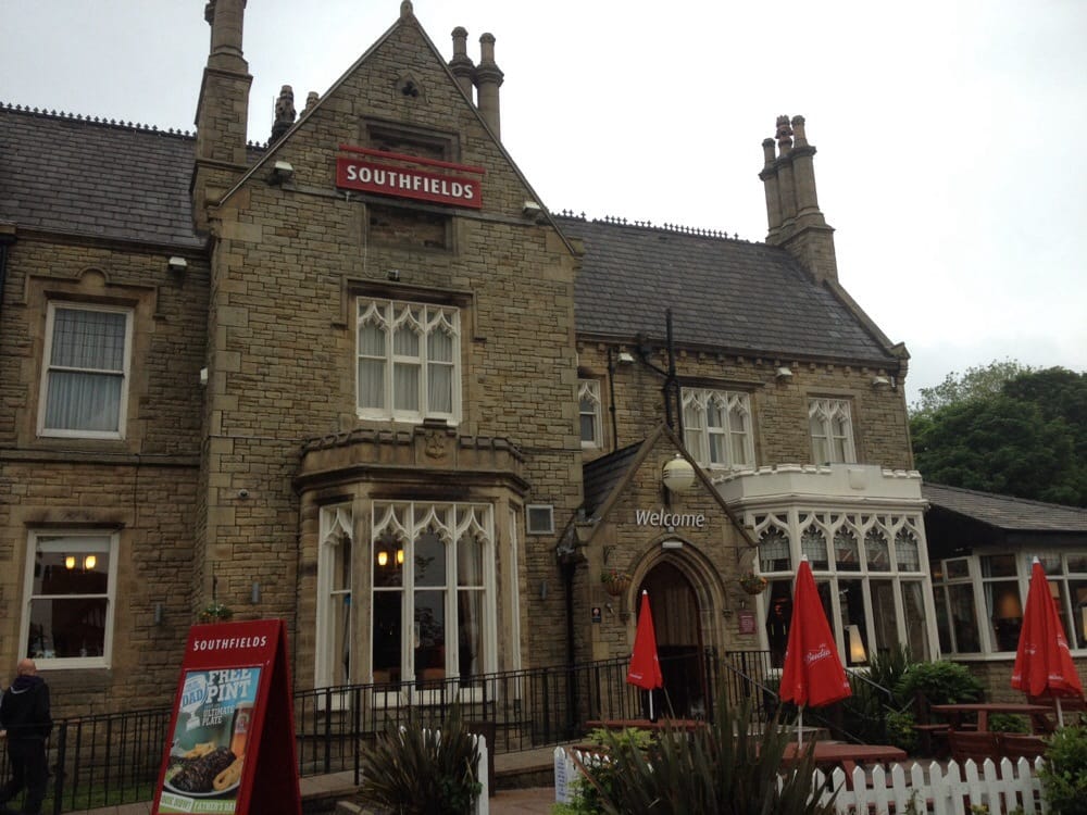 SOUTHFIELDS SIZZLING PUB - Updated January 2025 - 19 Green Lane, Bolton ...