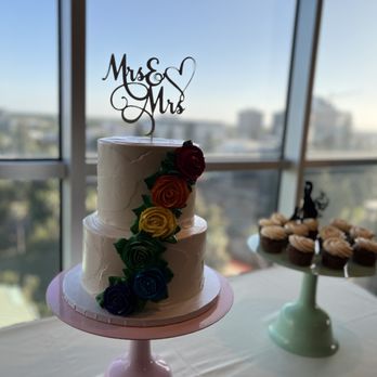 FREEPORT BAKERY - Updated June 2024 - 1220 Photos & 1422 Reviews - 2966 ...