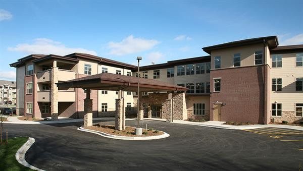 HART PARK SQUARE SENIOR LIVING - 6600 River Pkwy, Wauwatosa, Wisconsin ...
