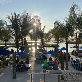 SALTWATER 75 - Updated July 2024 - 94 Photos & 101 Reviews - 115 75th ...