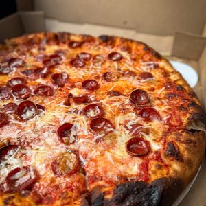 RAZZÍS PIZZERÍA - Updated May 2025 - 275 Photos & 422 Reviews - 1314 ...