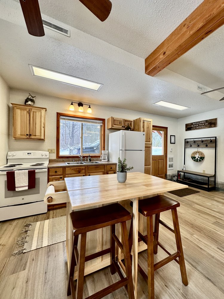 RUBY CREEK RESORT - Updated August 2025 - 27 Photos - 400051 Hwy 20 ...