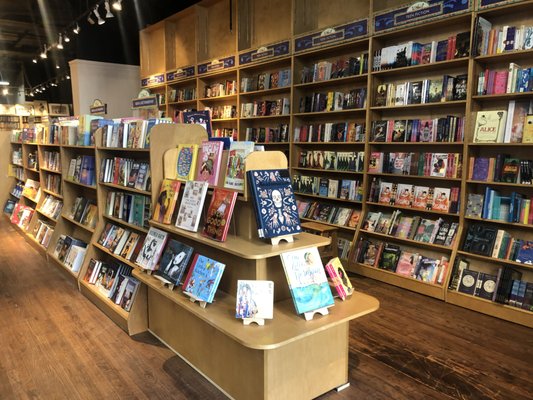 BOOKS OF WONDER - Updated November 2024 - 113 Photos & 113 Reviews - 42 ...