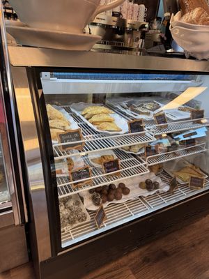 MAMI MÍA - Updated June 2026 - 98 Photos & 57 Reviews - 2070 Bayshore ...