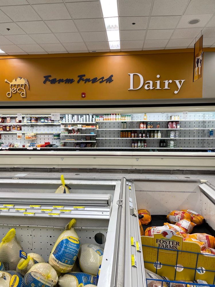 COMMISSARY - Updated December 2025 - 14 Photos - Camp Bright Street ...