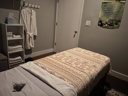 Relax And Wellness Massage Updated May 2025 38 Photos And 53 Reviews 316 Se 123rd Ave