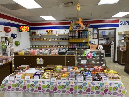 SUPREME NUT & CANDY - Updated November 2025 - 22 Photos & 15 Reviews ...