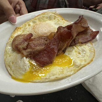 BROS BREAKFAST & LUNCH - Updated July 2024 - 756 Photos & 744 Reviews ...