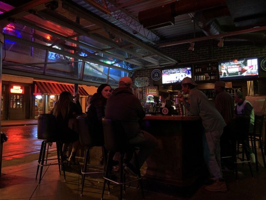 CLUB HANDY - Updated November 2025 - 26 Photos & 22 Reviews - 200 Beale ...