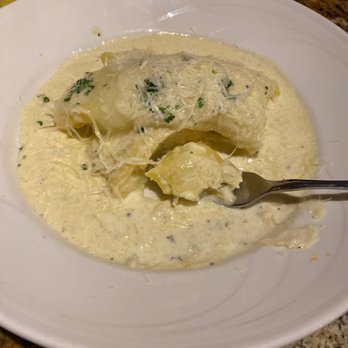 MOUSTOS PASTA & GRILL - Updated July 2024 - 39 Photos & 29 Reviews ...