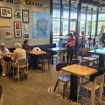 RAISING CANE’S CHICKEN FINGERS - Updated January 2026 - 61 Photos & 29 ...