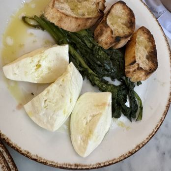 AMA PIZZA - Updated December 2024 - 502 Photos & 351 Reviews - 236 S ...