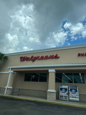 WALGREENS - Updated October 2025 - 21 Photos & 37 Reviews - 1515 E ...