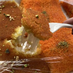 NABLUS PASTRY & SWEETS - 130 Photos & 95 Reviews - Desserts - 1050 Main ...