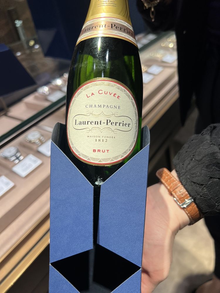 BUCHERER - Updated July 2025 - 24 Photos - Schwanenplatz 5, Luzern ...