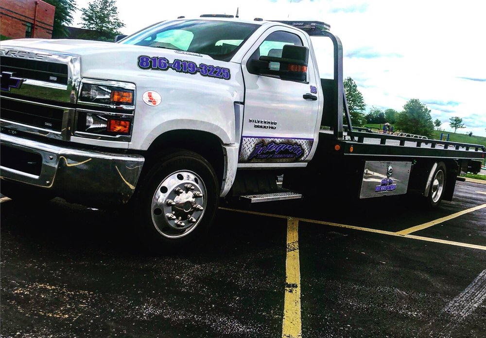 INTEGRITY TOW AND RECOVERY - 21 Photos - Liberty, Missouri - Towing ...
