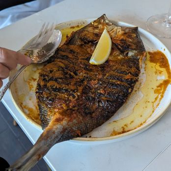 LE POISSON BLEU - Updated December 2025 - 50 Photos & 11 Reviews - 610 ...