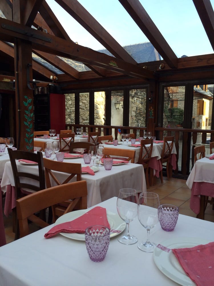 EL MOLI - Updated April 2024 - Carrèr Sarriulera, Drôme, Vielha, Lleida ...