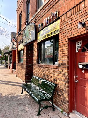 THE GROGGY FROGG - Updated May 2024 - 152 Photos & 85 Reviews - 129 Ctr ...