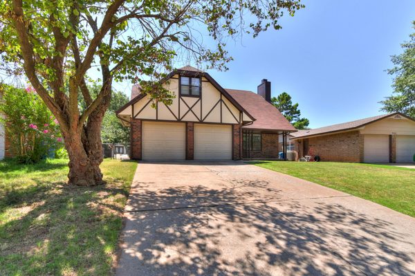 HOMESTEAD & - Updated January 2026 - Request Information - 11 Photos ...