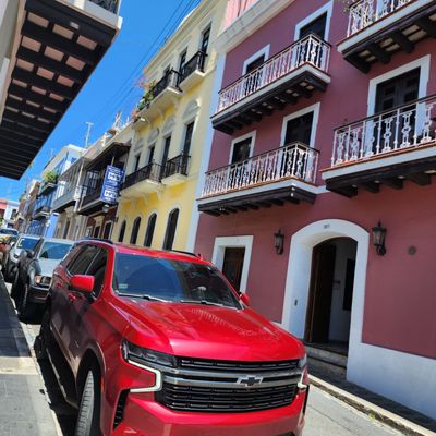 BLACK TIE CAR RENTAL - Updated December 2025 - 69 Photos - Ave Jose A ...