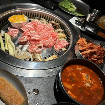 MOOHAN KOREAN BBQ - Updated March 2025 - 753 Photos & 609 Reviews ...