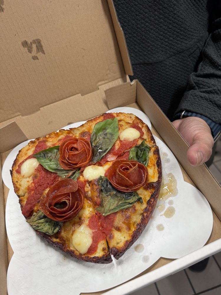TIO’S PIZZA - Updated July 2024 - 16 Photos - San Jose, California ...