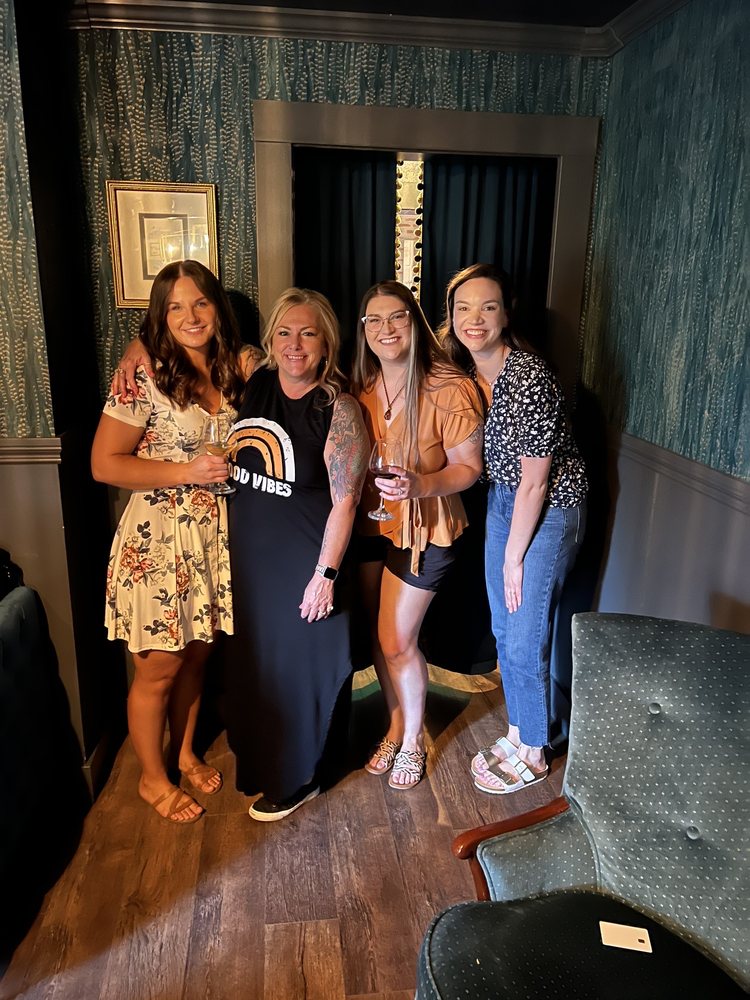 The Lazy Ballerina Wine Bar, Puyallup | Roadtrippers