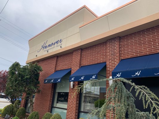 HANOVER BANK - Updated September 2025 - 2131 Jericho Tpke, Garden City ...