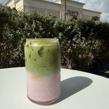 DELLA COFFEE - Updated January 2026 - 203 Photos & 79 Reviews - 1000 W ...