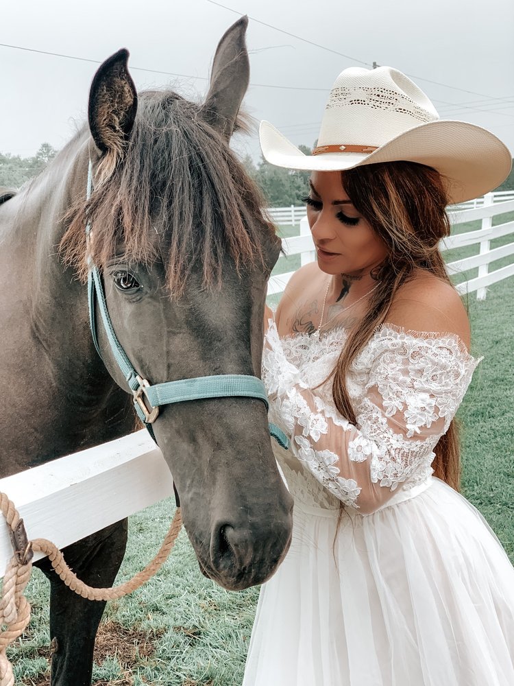 THE CARRIAGE HOUSE AT WHITE HOUSE RANCH - Updated September 2024 ...