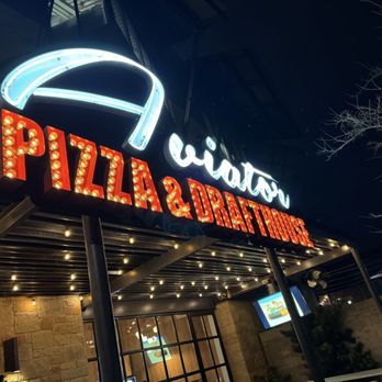 AVIATOR PIZZA & DRAFTHOUSE - Updated December 2025 - 97 Photos & 81 ...