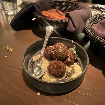 ABA - Updated June 2024 - 3918 Photos & 1603 Reviews - 302 N Green St ...