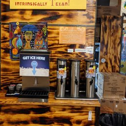 INTRINSIC SMOKEHOUSE & BREWERY - Updated July 2025 - 580 Photos & 664 ...