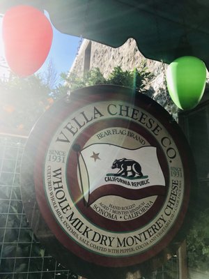 VELLA CHEESE CO - 103 Photos & 199 Reviews - 315 2nd St E, Sonoma ...