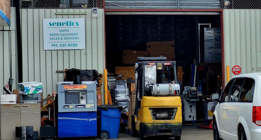 SENETICS - Updated December 2025 - 286 N School St, Honolulu, Hawaii ...