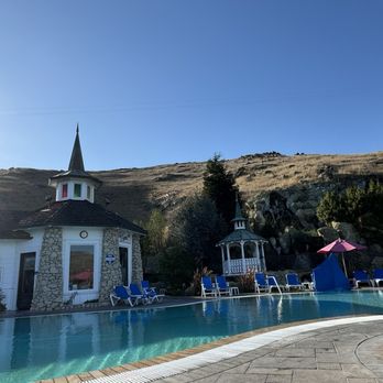 MADONNA INN - Updated December 2024 - 4309 Photos & 1723 Reviews - 100 ...